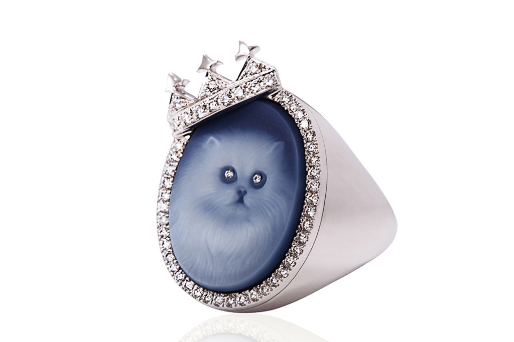 Noble Cat Ring - Shop Online Mimia LeBlanc Jewelry